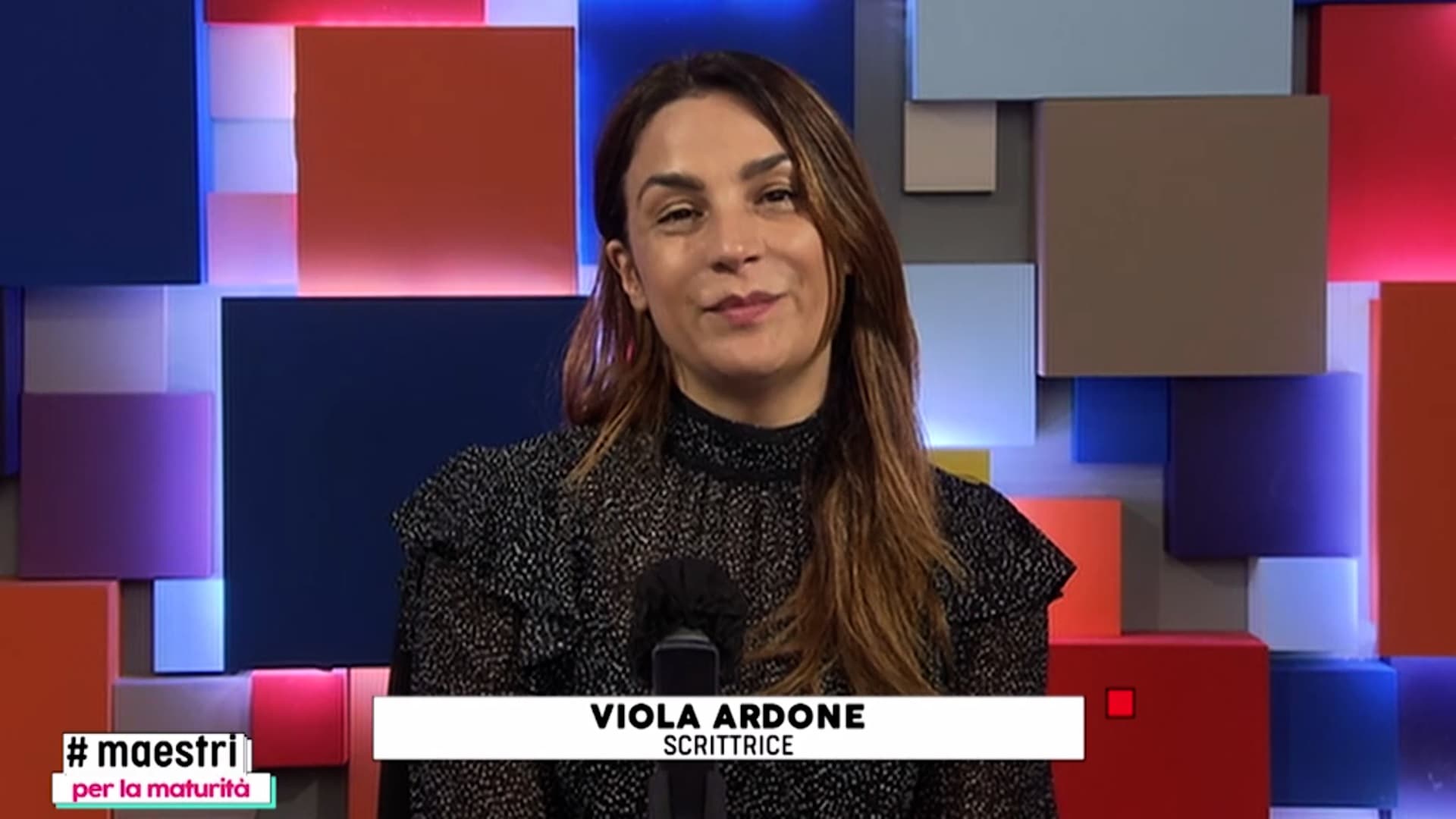 Viola Ardone a #Maestri | Letteratura italiana | Rai Scuola