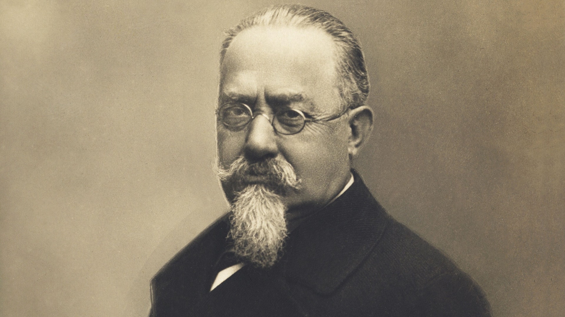 Cesare Lombroso: il Museo di antropologia criminale intitolato al ...